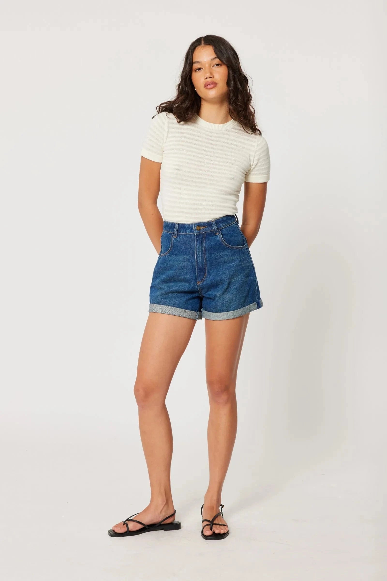 Mirage Short - Cuffed Stone – Pipi’s Boutique